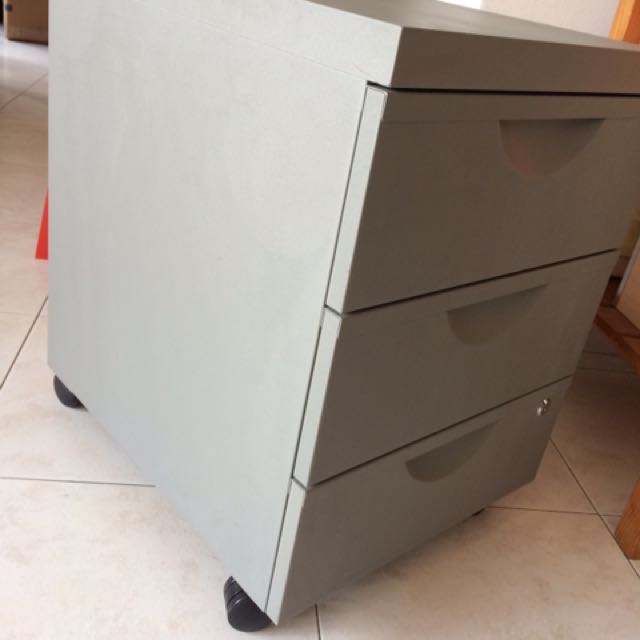IKEA Erik 3-Drawer Metal Cabinet On Wheels, Furniture & Home Living ...