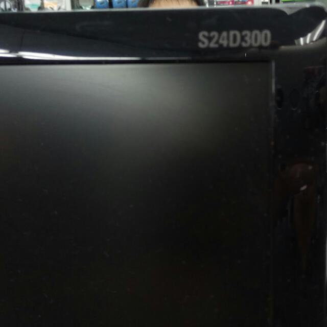Samsung SyncMaster S24D300 24 Inch Full HD LCD Monitor, Computers ...