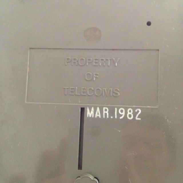 Vintage 80s telecom phone, Hobbies & Toys, Memorabilia & Collectibles ...
