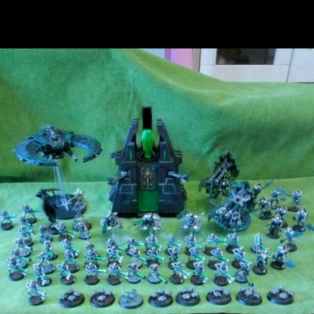 Necron Army. 2 ctan shards, 2 barges, 1 scythe, 1 lord with orb, 9 ...