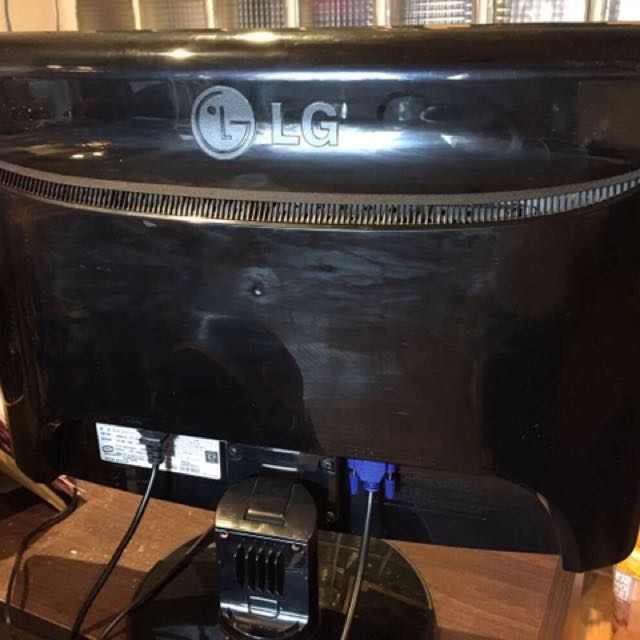 LG 20" Monitor, Computers & Tech, Parts & Accessories, Monitor Screens ...