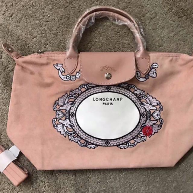 Longchamp Paris, Women's Fashion, Bags & Wallets, Tote Bags on Carousell