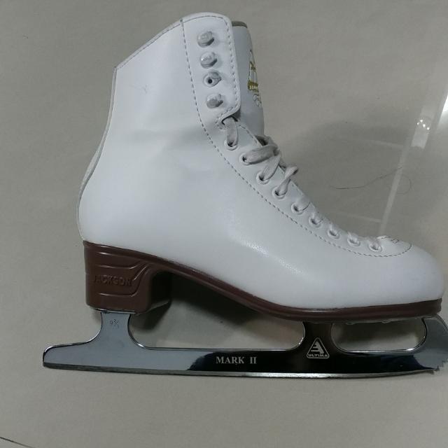 Jackson Excel Figure skating boots with Ultima Mark III blade, Sports ...