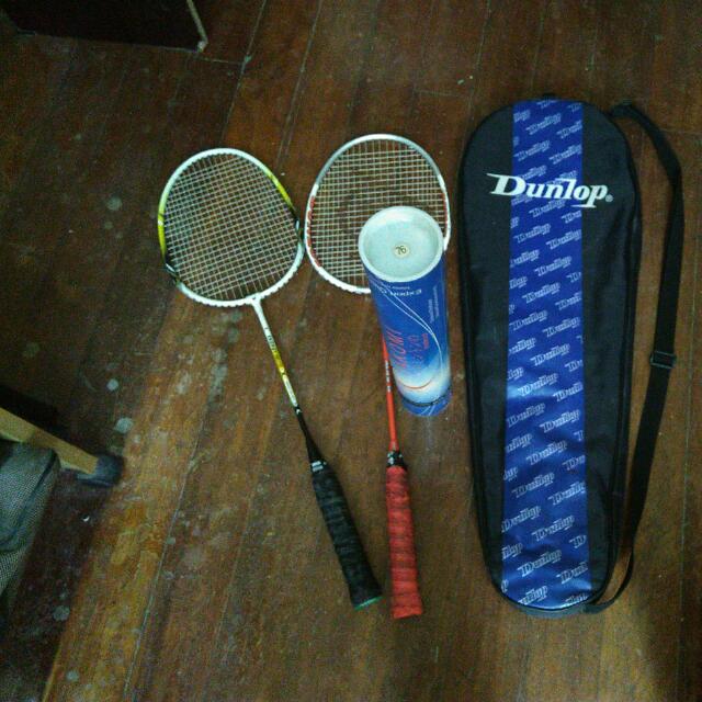2 Badminton Rocket 1 Dunlop And 1 Welstar Original With Bag And Shuttle ...