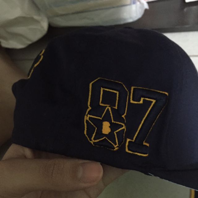 Bench Cap, Men's Fashion, Watches & Accessories, Caps & Hats on Carousell