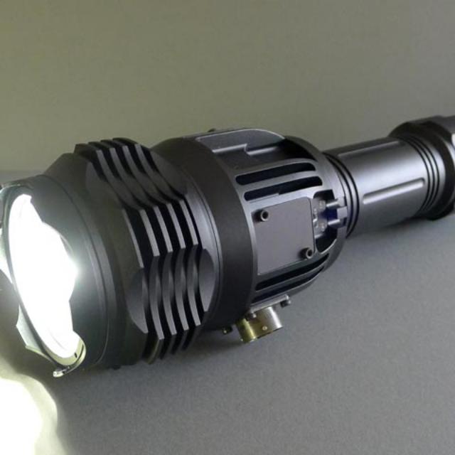 High End HID flashlight For Search and Rescue, Sports Equipment, Other ...