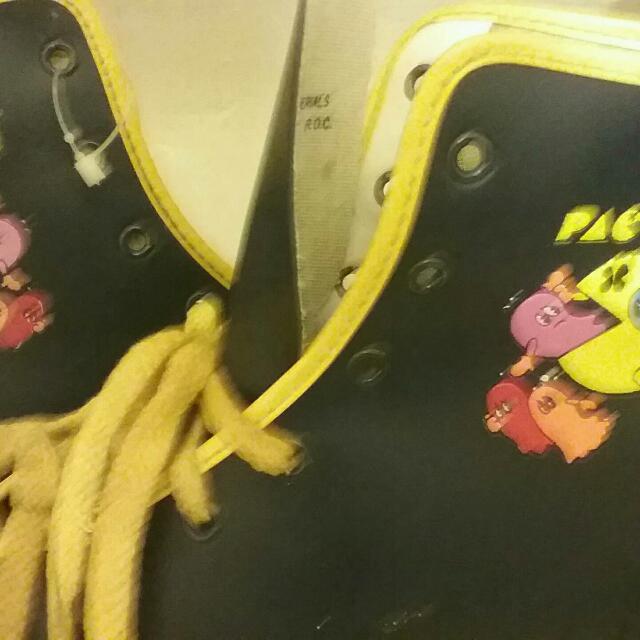 Pac man roller skates, Hobbies & Toys, Memorabilia & Collectibles on ...