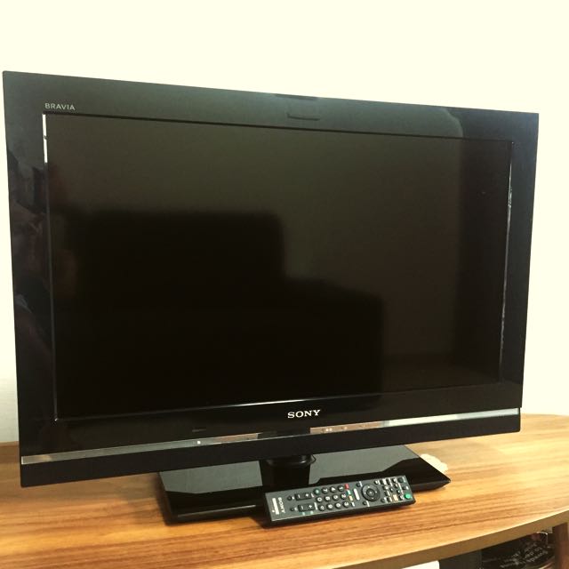 Sony Bravia Tv, TV & Home Appliances, TV & Entertainment, TV on Carousell