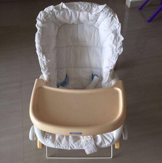 Combi Baby Rocker and feeding Chair (movable), Babies & Kids, Infant ...