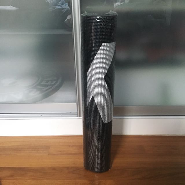 YOLO Run Yoga Mat, Sports Equipment, Exercise & Fitness, Exercise Mats ...