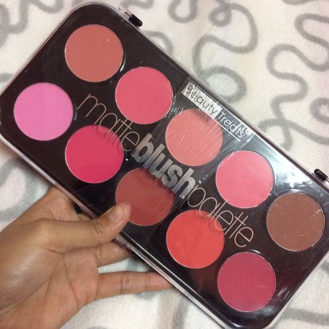 Beauty Treats Matte Blush Pallete, Beauty & Personal Care, Face, Makeup ...