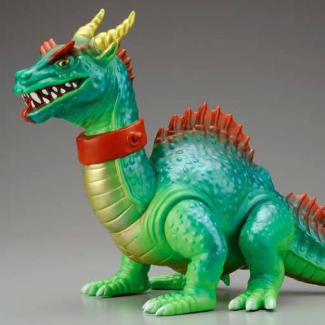 Pilot Ace Fire Dragon Sofubi Kaiju, Hobbies & Toys, Toys & Games on ...