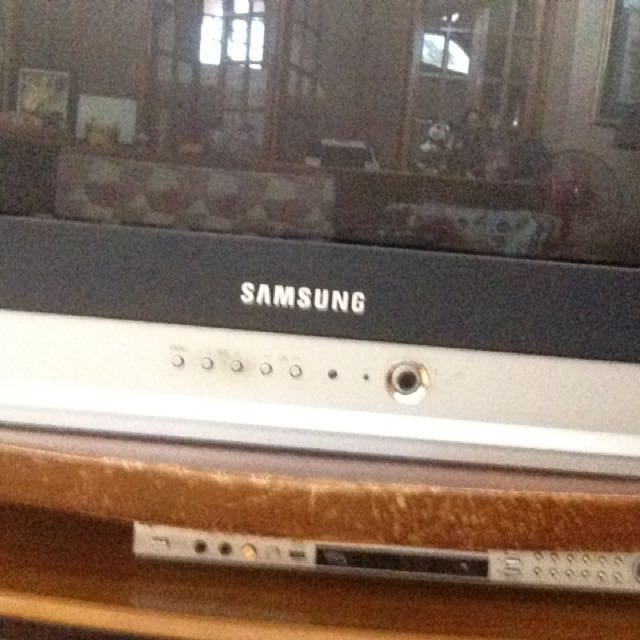 32-inch Box Type TV SAMSUNG, TV & Home Appliances, TV & Entertainment ...