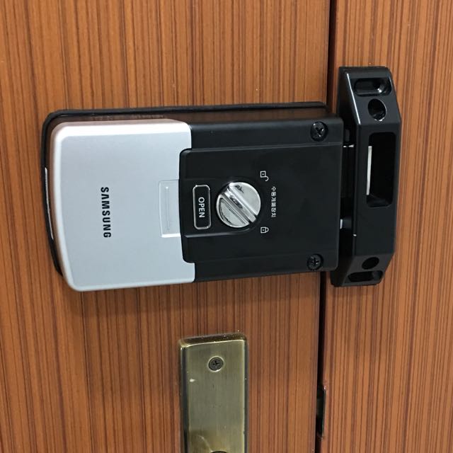 Samsung SHS-2920, Furniture & Home Living, Security & Locks, Locks ...