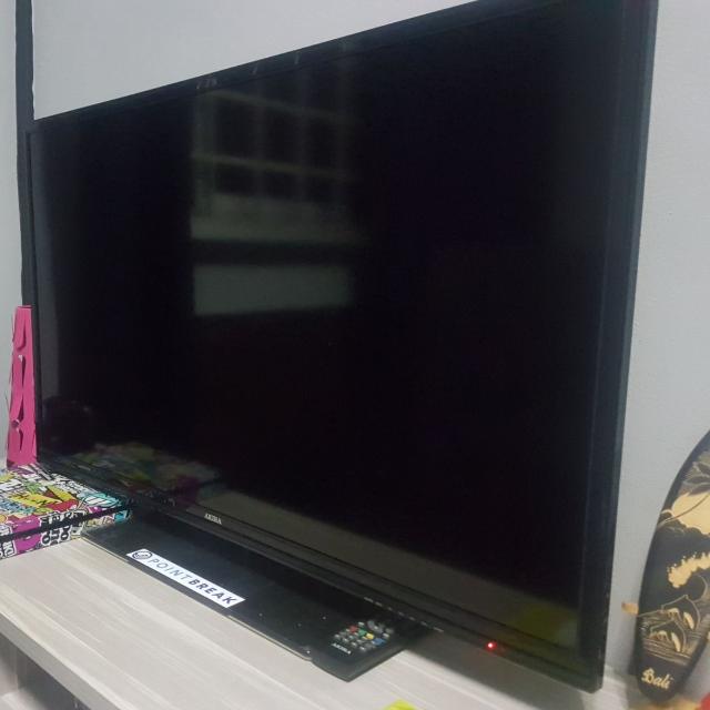 Akira LED TV 40 Inch - Model 40LED62, TV & Home Appliances, TV & Entertainment, TV on Carousell
