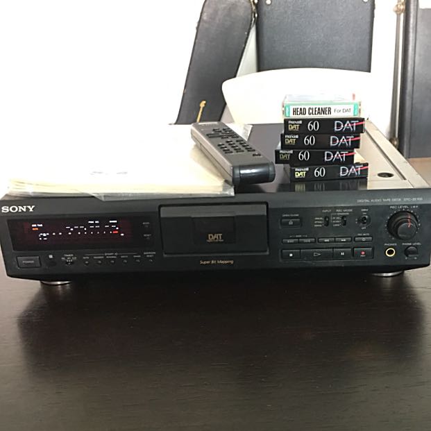 DAT Player-Recorder Sony DTC-ZE 700, Audio, Voice Recorders on Carousell