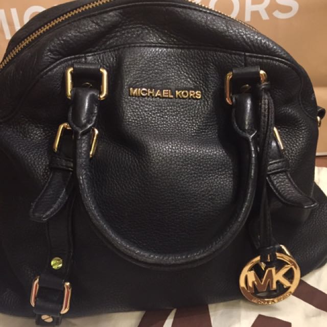 MK Bag, Luxury, Bags & Wallets on Carousell