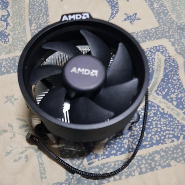 Amd Ryzen Wraith Spire Cpu Cooler, Computers & Tech, Desktops on Carousell