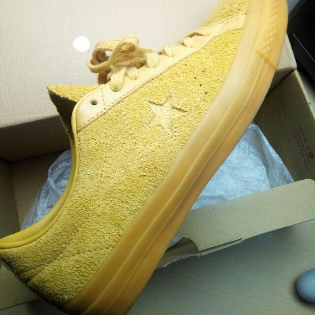 SAMPLE Converse One Star, Men's Fashion, Footwear, Sneakers on Carousell