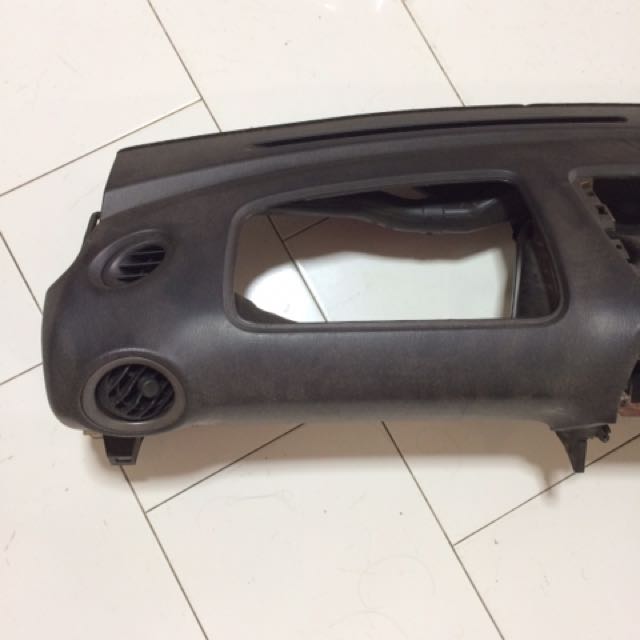 07 Subaru Wrx Dash Board, Car Accessories on Carousell