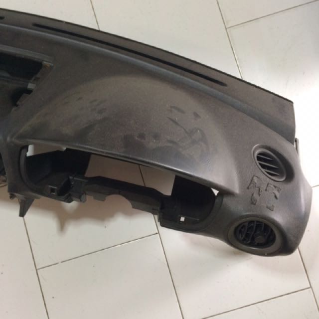 07 Subaru Wrx Dash Board, Car Accessories on Carousell