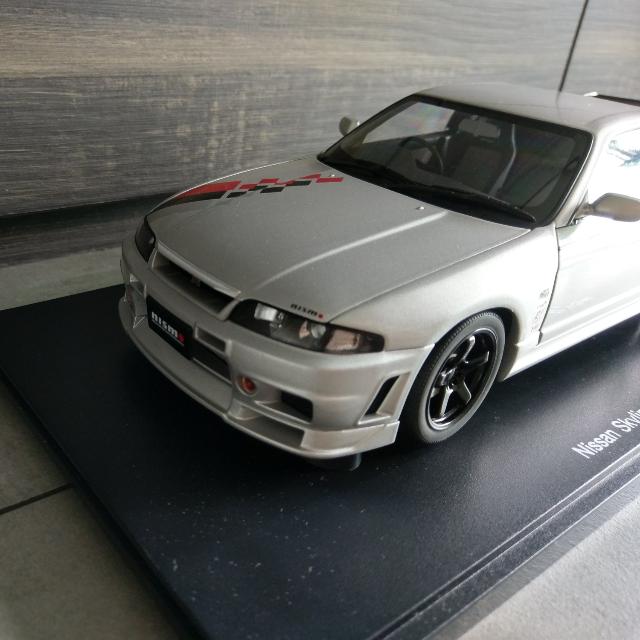 *Reserved* 1/18 Autoart Nissan Skyline GT-R R33 R-Tune Special Edn ...