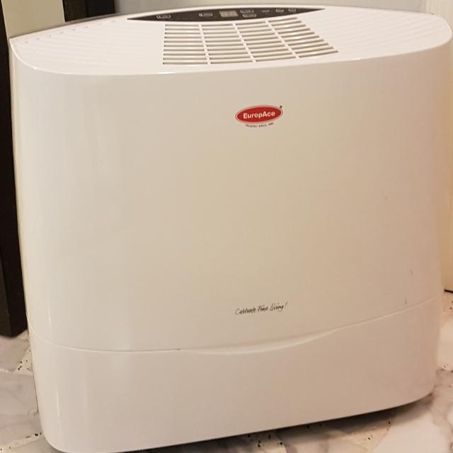 EUROPACE Dehumidifier EDH 345C, TV & Home Appliances, Air Purifiers ...