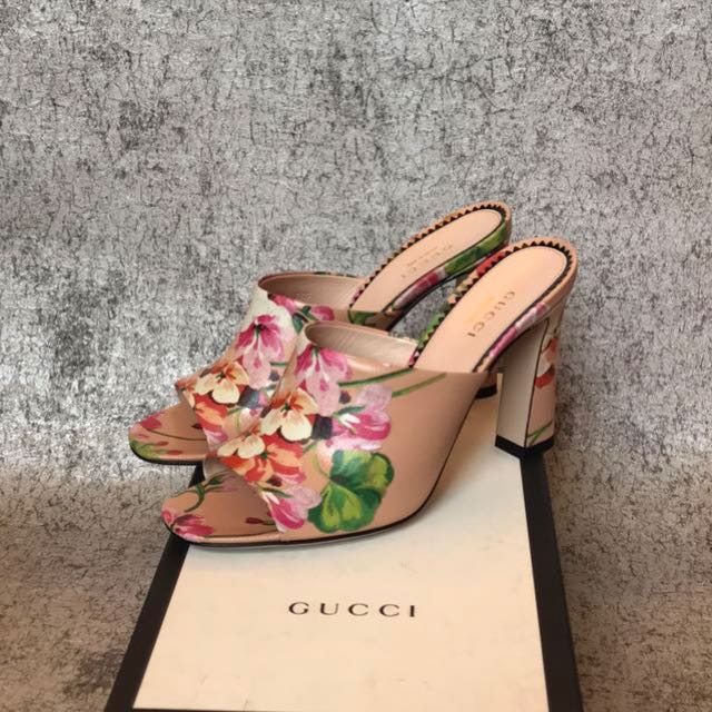 Gucci Bloom Sandals, Luxury, Apparel on Carousell