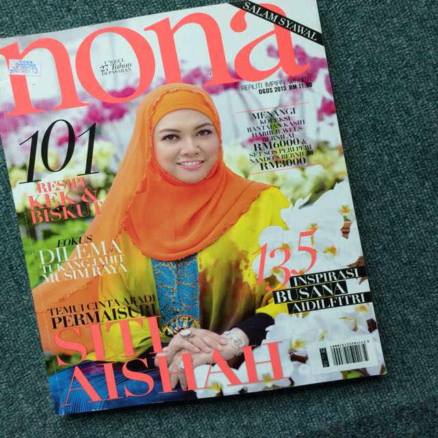 Majalah NONA, Hobbies & Toys, Books & Magazines, Magazines on Carousell