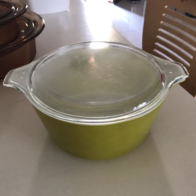 Pyrex Pot, TV & Home Appliances, Kitchen Appliances, Other Kitchen ...