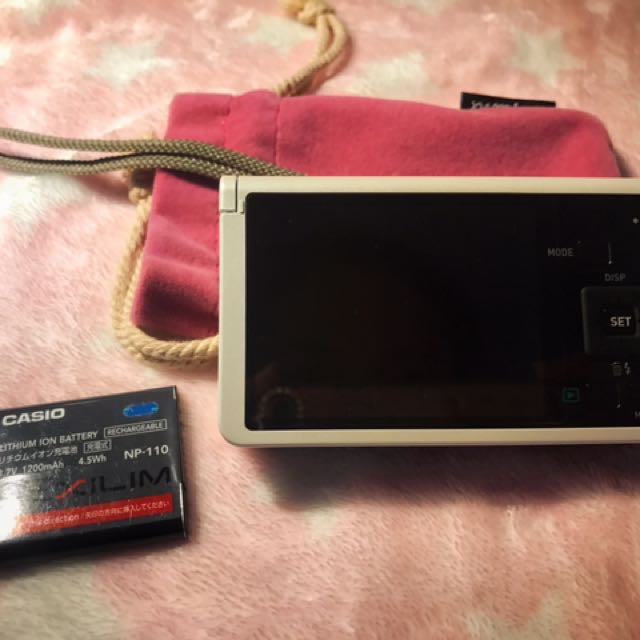 beauty camera Casio ZR50 Wifi, Photography, Cameras on Carousell