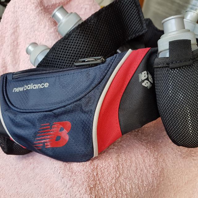 Fuel belt running, Men's Fashion, Bags, Belt bags, Clutches and Pouches ...