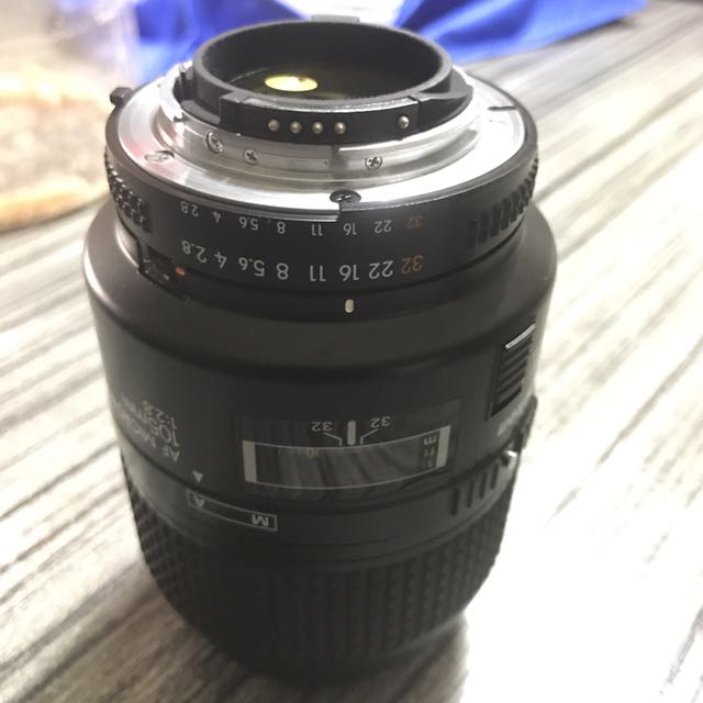 Nikon AfD Micro Nikkor 105MM F2.8 Lens, Photography, Cameras on Carousell