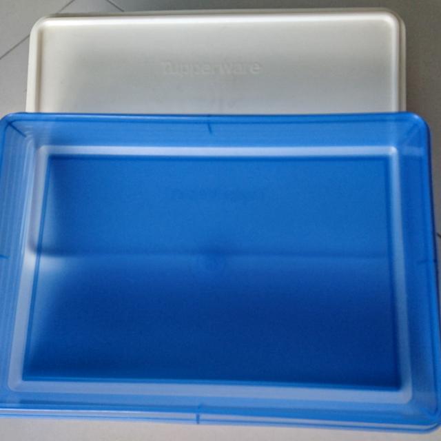 Tupperware Large Rectangular Container, TV & Home Appliances, Kitchen ...