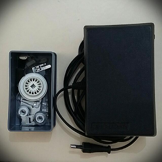 SINGER Sewing Machine 5805C, TV & Home Appliances, Washing Machines and ...