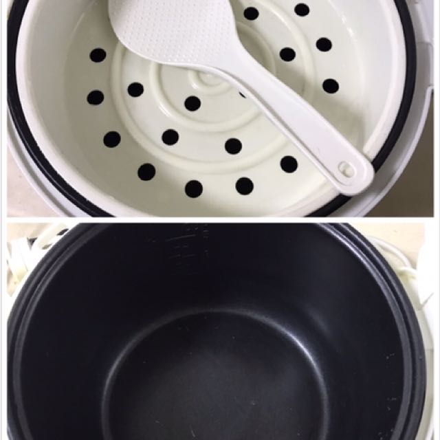 Akira Rice Cooker $10, TV & Home Appliances, Kitchen Appliances ...