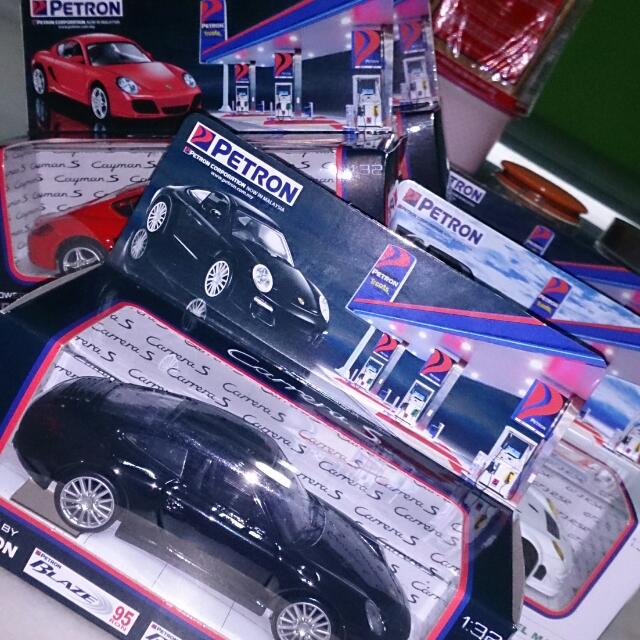 Model Kereta PORSCHE Full Set, Hobbies & Toys, Toys & Games on Carousell