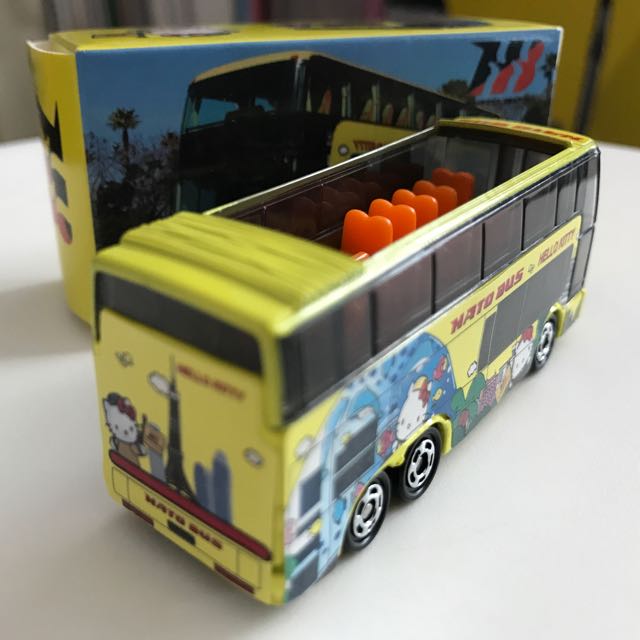 Customised sticker-on Hello Kitty Tokyo Tower and Tokyo Sealife ...