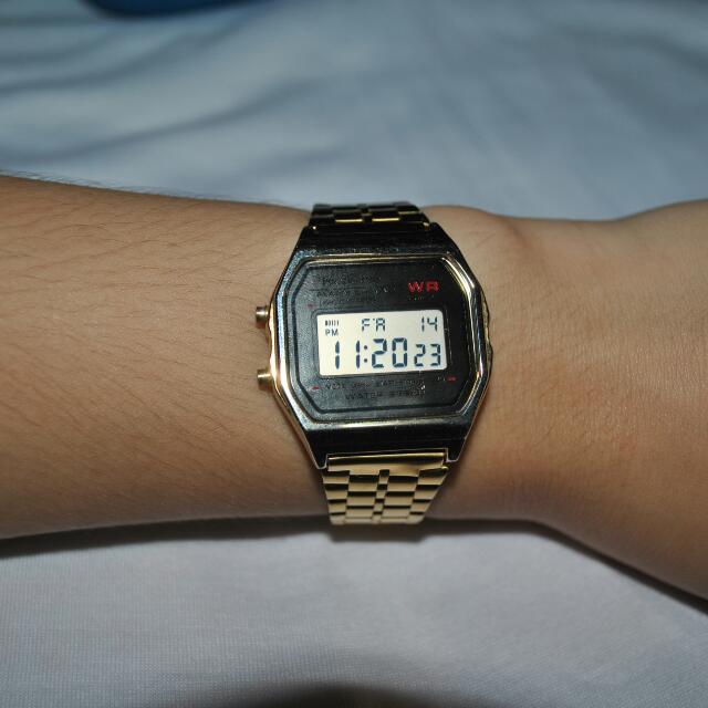 Pacificblue Watch (Gold), Luxury, Watches on Carousell