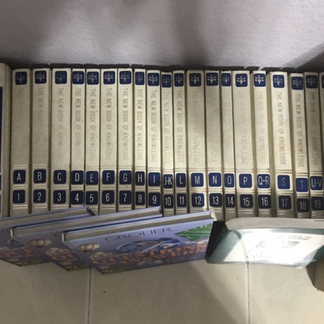 THE NEW BOOK OF KNOWLEDGE (FULL SET), Hobbies & Toys, Books & Magazines ...