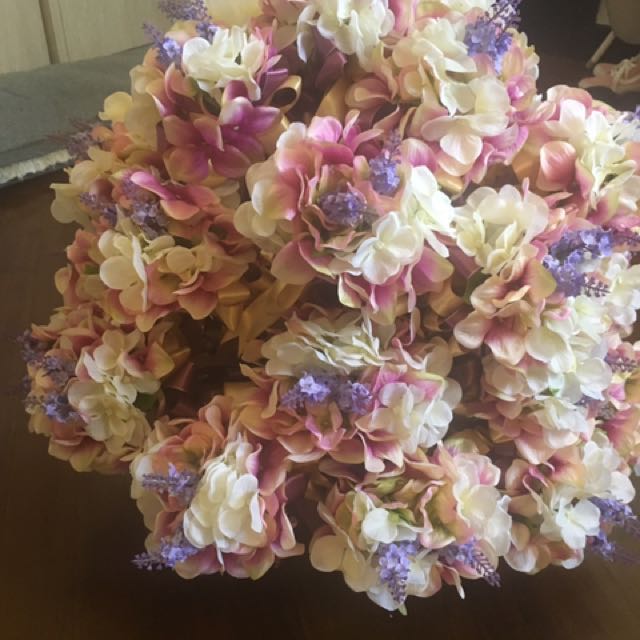 Bunga Pahar - Rental, Food & Drinks, Local Eats on Carousell