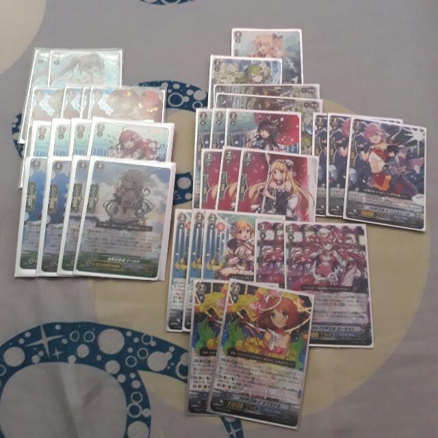 Cardfight Vanguard Prism Deck, Hobbies & Toys, Toys & Games on Carousell