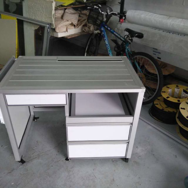 Full Aluminium Computer Table, Furniture, Tables & Chairs on Carousell