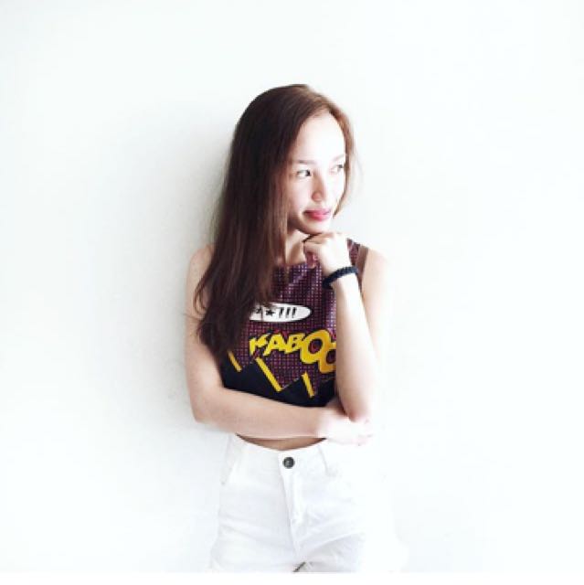 Midriff Top Comics Design, Women's Fashion, Tops, Others Tops on Carousell