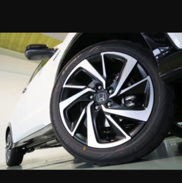 Honda Vezel RS 18" Sports Rim, Car Accessories on Carousell