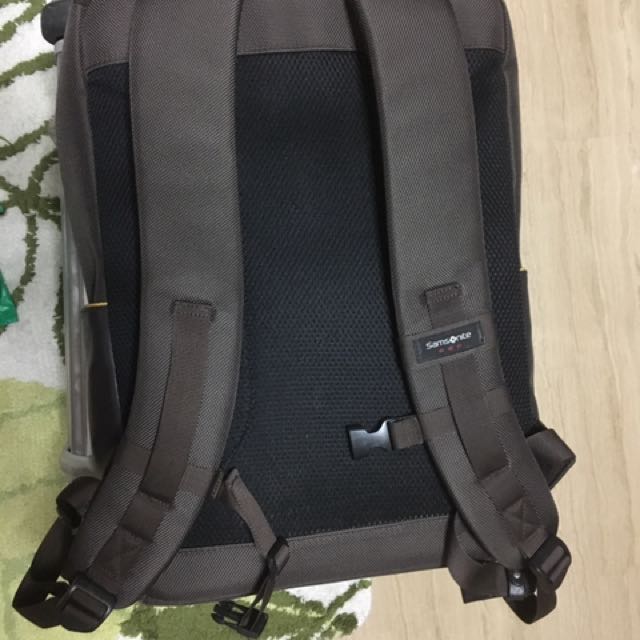 Samsonite RED Backpack, Men's Fashion, Bags, Backpacks on Carousell