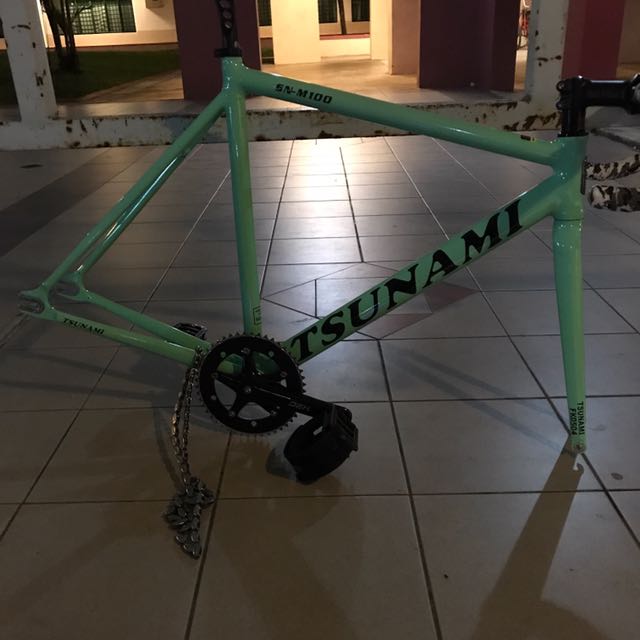 Tsunami Frameset And Crankset, Sports Equipment, Bicycles & Parts ...
