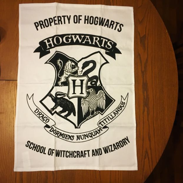 Harry Potter Hogwart's Flag - Calling All Fans!, Hobbies & Toys, Books ...