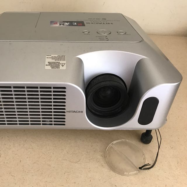 HITACHI CP- X268A MULTIMEDIA LCD PROJECTOR, TV & Home Appliances, TV ...