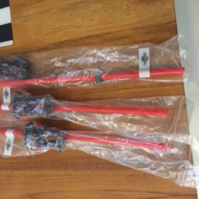 Universal Studio Singapore Transformer Straw, TV & Home Appliances ...